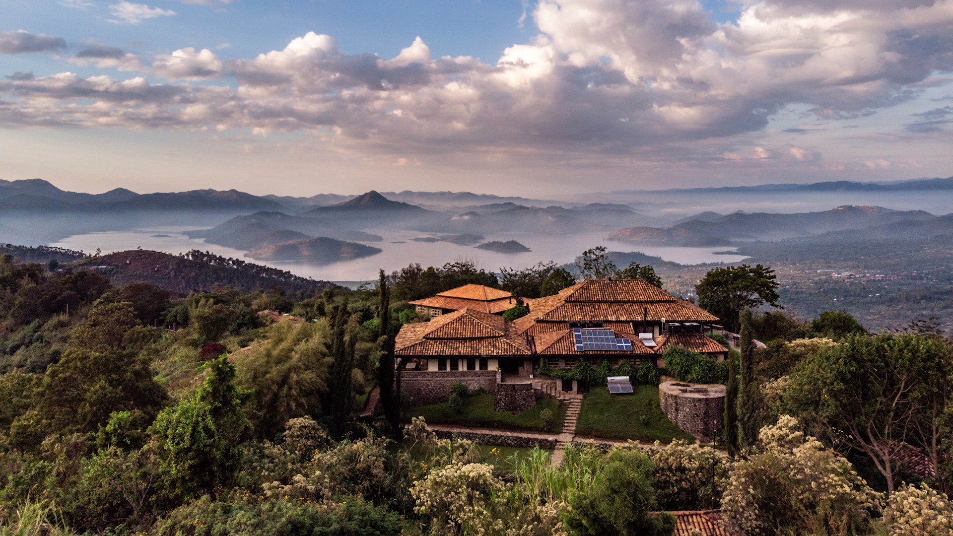 Virunga Lodge | Volcanoes Luxury Safari | Rwanda | andBeyond